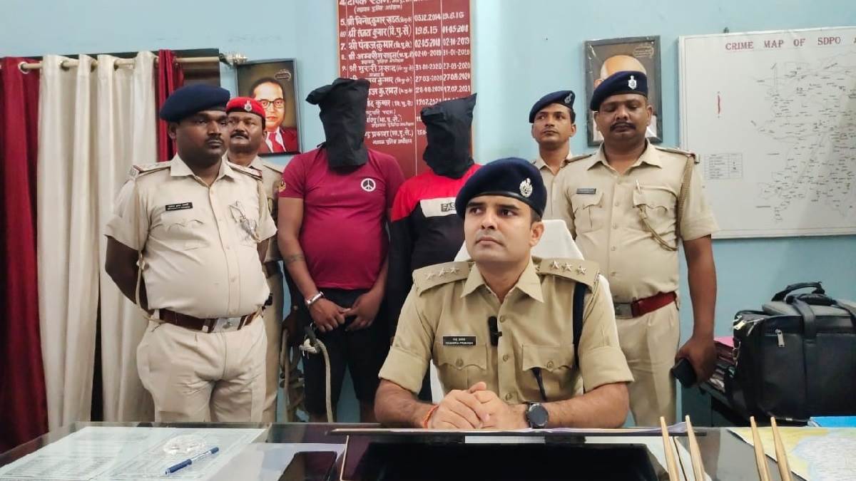 आरा: हाइवे पर लूटकांड का राजफाश; वांटेड हिस्ट्रीशीटर गिरफ्तार, टॉप-10 ...
