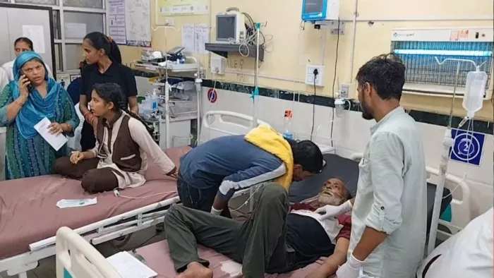 Himachal Accident News: हिमाचल के बसोली में बड़ा हादसा, श्रद्धालुओं से ...