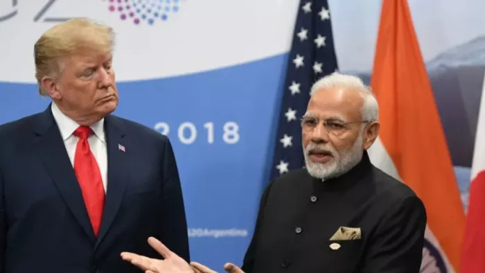 जिसका डर था वही हुआ... अमेजन समेत कई कंपनियों ने होल्ड कर दिए भारत के ...