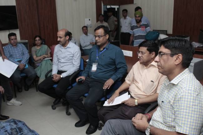 विधानसभा चुनाव में बनेंगे सखी बूथ महिला कर्मी रहेंगी तैनात - Sakhi ...