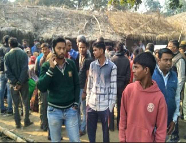 Unnao Case : दुष्कर्म पीड़िता और वकील के बीच वाट्सएप चैटिंग वायरल ...