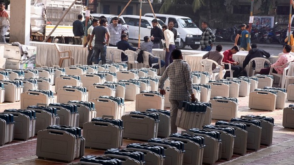 Bypoll Election Result 2022 Updates: आजम खान के गढ़ में खिला कमल, जानें ...