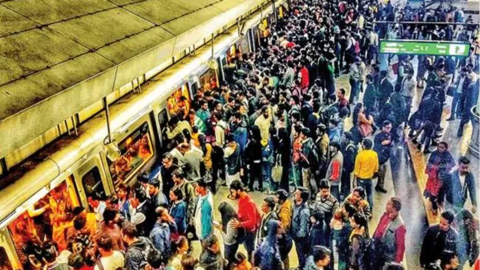 Delhi: 2036 तक दिल्ली की आबादी बढ़कर 2.65 करोड़ होने का अनुमान, महिलाओं ...