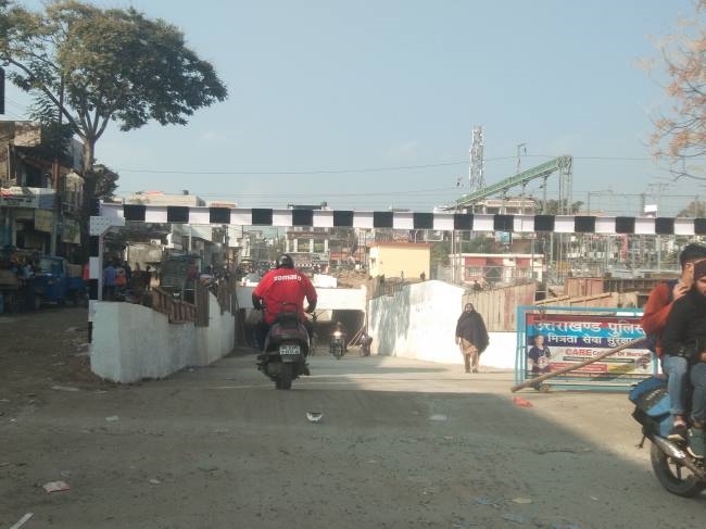 ज्वालापुर अंडरपास बना पेशवाई की राह में बाधा - Jwalapur underpass ...