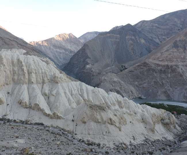 केंद्रीय जल आयोग भी रख रहा पारछू पर नजर, पांच निगरानी केंद्र स्थापित ...