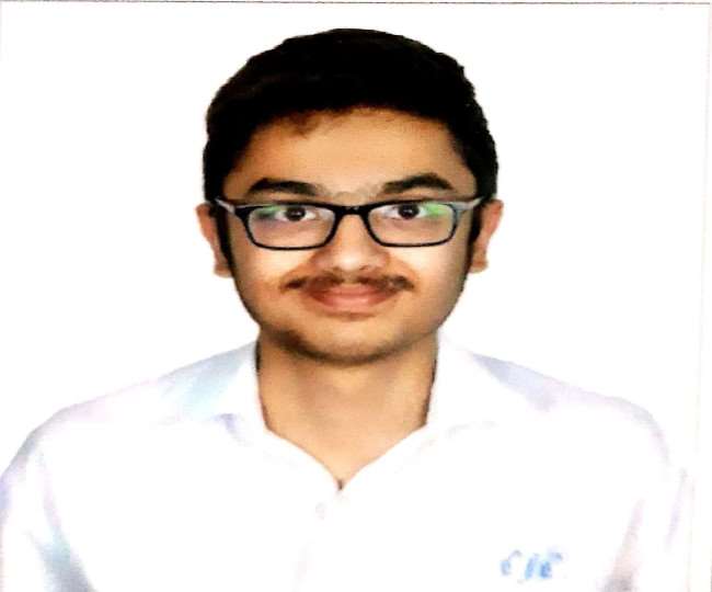 JEE Mains 2021 Topper : जमशेदपुर के यश कुमार को 99.95 परसेंटाइल, बने ... JEE Mains 2021 Topper : जमशेदपुर के यश कुमार को 99.95 परसेंटाइल, बने ...