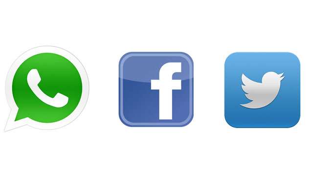 Facebook, Twitter और WhatsApp पर कभी न करें ये काम, हो सकती है परेशानी ...