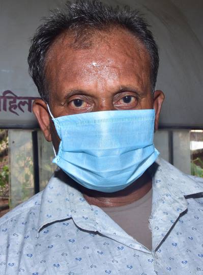 बसों में मानक से ज्यादा सवारी, जांच के इंतजाम कमजोर - बसों में मानक से ...