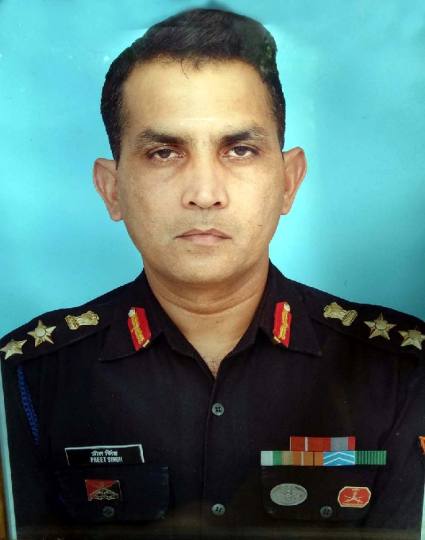 राजकीय सम्मान के साथ कर्नल प्रीत सिंह का अंतिम संस्कार - Colonel Preet ...