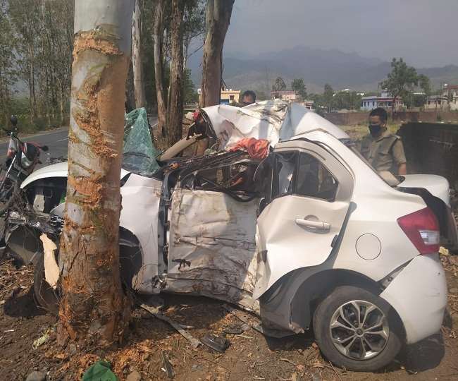 पेड़ से टकराकर हल्द्वानी निवासी कार सवार की मौत, कालाढूंगी रोड पर हुआ ...