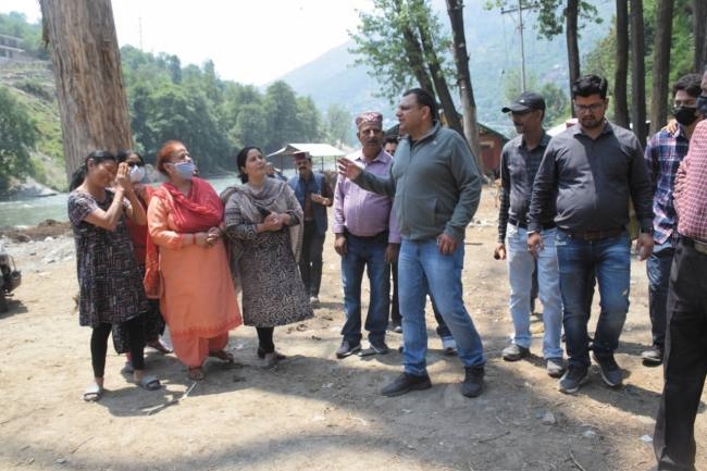 कूड़ा कंपोस्टर में गंदगी पर नगर परिषद को नोटिस - SDM serve notic to ...