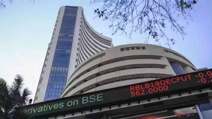 Stock Market Today: शेयर बाजार में तनाव का दिखा असर? BSE और NSE में भारी गिरावट - Stock Market ...