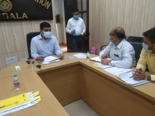 अंबाला डीसी विक्रम सिंह ने की विकास कार्यो की समीक्षा - Ambala DC ...