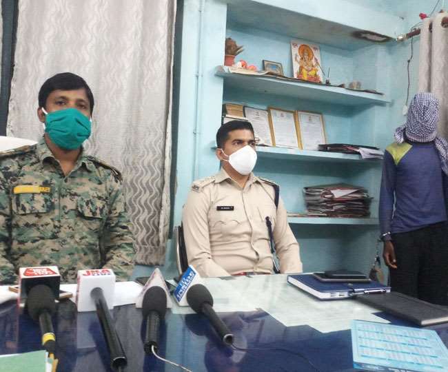 एमजीएम थाना क्षेत्र से असीम मंडल दस्‍ते का सक्रिय नक्सली गिरफ्तार Jamshedpur News - Asim Mandal ...