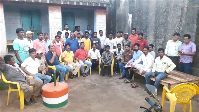 मिहिजाम नगर परिषद के अनुबंध व स्थाई कर्मी 11 से 13 तक हड़ताल पर ...