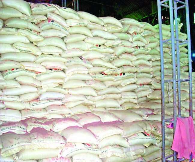 उर्वरक बिक्री में गोलमाल पर पांच विक्रेताओं को नोटिस, तीन दिन में मांगा ...