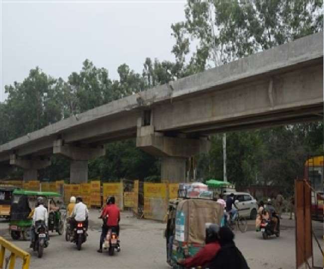 जानिये बरेली के नए बने चौपुला ओवरब्रिज पर आवागमन क्यों किया गया बंद ...