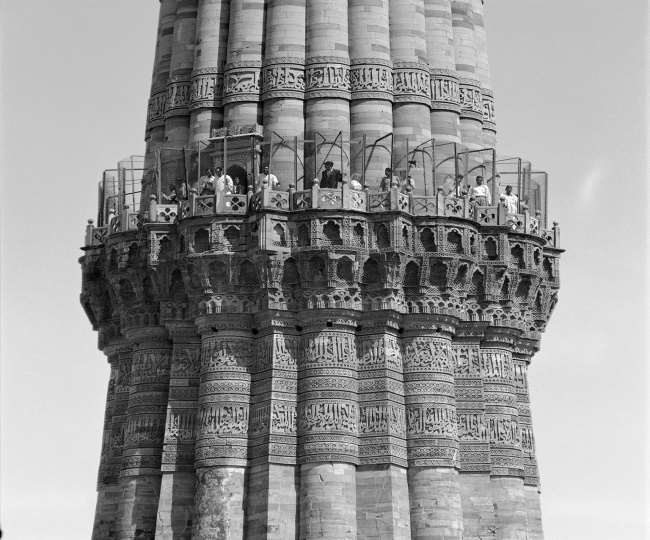 100 साल बाद कुतुबमीनार में होगा मरम्‍मत का कार्य, नहीं होगा सीमेंट का ...