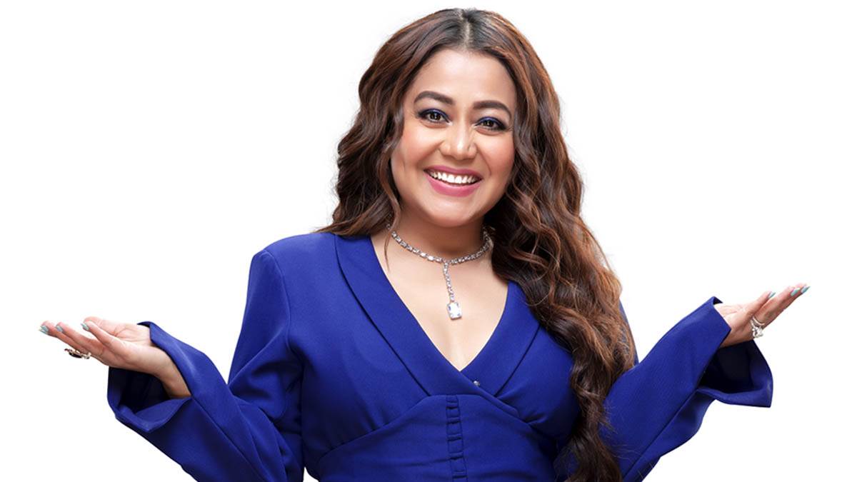 महिलाओं को किसी से कमजोर नहीं मानती हैं गायिका नेहा कक्कड़ - Women are ...