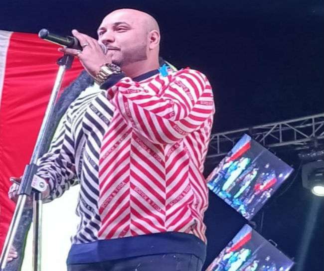 पंजाबी स्‍टार कलाकार बी पराक ने जयसिंहपुर दशहरा में बांधा समां इन गानों ...