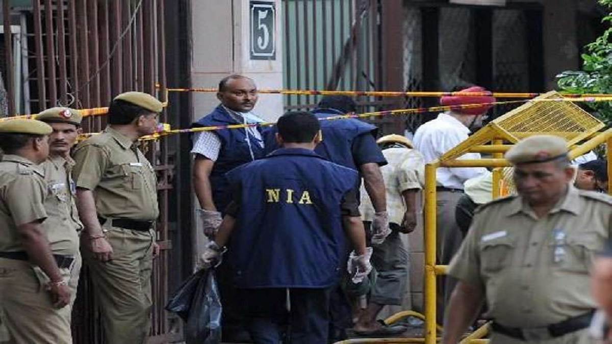 NIA Raid: तमिलनाडु में लिट्टे समर्थकों पर NIA की छापेमारी, कई आपत्तिजनक दस्तावेज बरामद - NIA ...