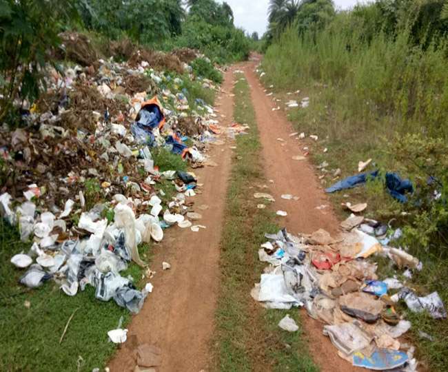 यह पूर्वी सिंहभूम का चाकुलिया है या कचरों का शहर - This is the Chakulia ...