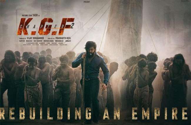 KGF Chapter 2 के क्लाइमैक्स में संजय दत्त और यश के बीच ज़बरदस्त मुकाबला ...