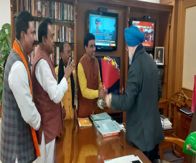 केंद्रीय नागरिक उड्डयन मंत्री से मिले विधायक इंद्रजीत जल्द हवाईअड्डा ...