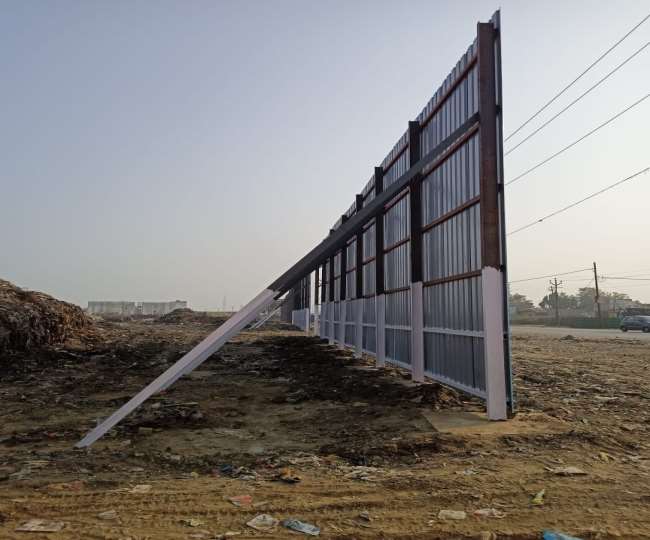 मेरठ-हापुड़ हाइवे किनारे लगाए गए 20 फीट ऊंचे व्यू कटर, जानिए इससे आपको ...