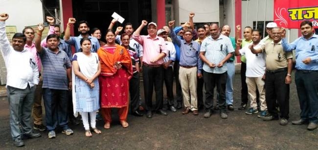 होसिर जोगारी टोला में बंद जलमीनार से जलापूर्ति शुरू