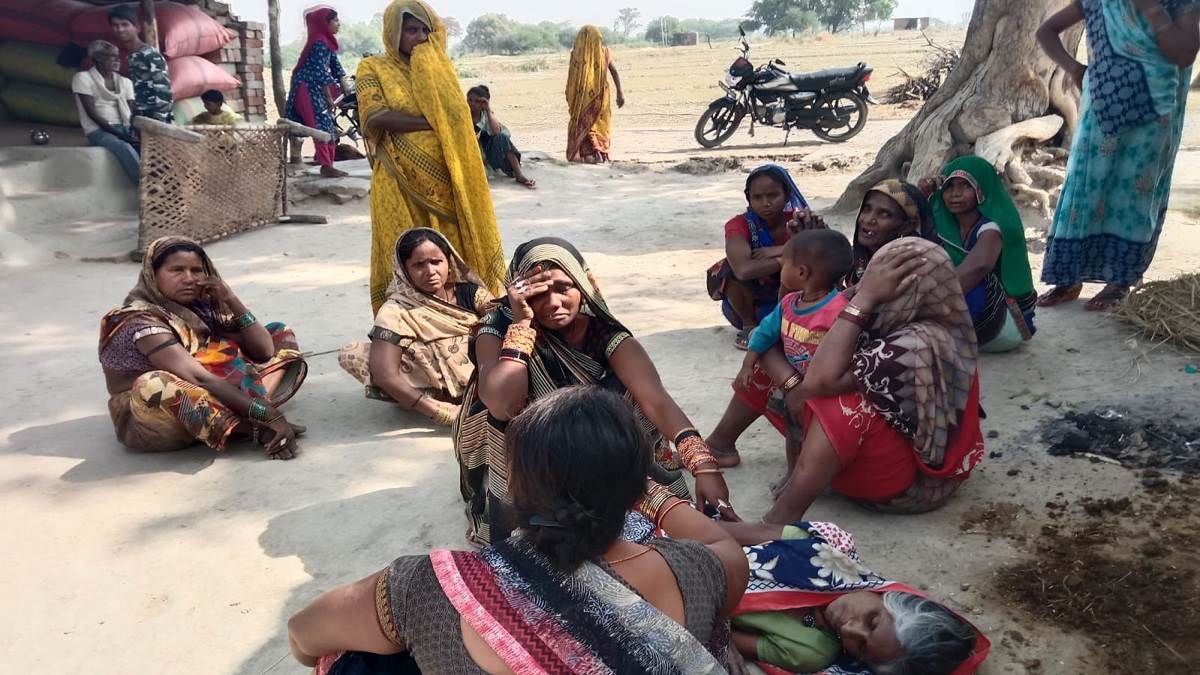 Accident In UP: फतेहपुर में महिचा-संवत मार्ग पर भीषण हादसा, दो युवकों ...