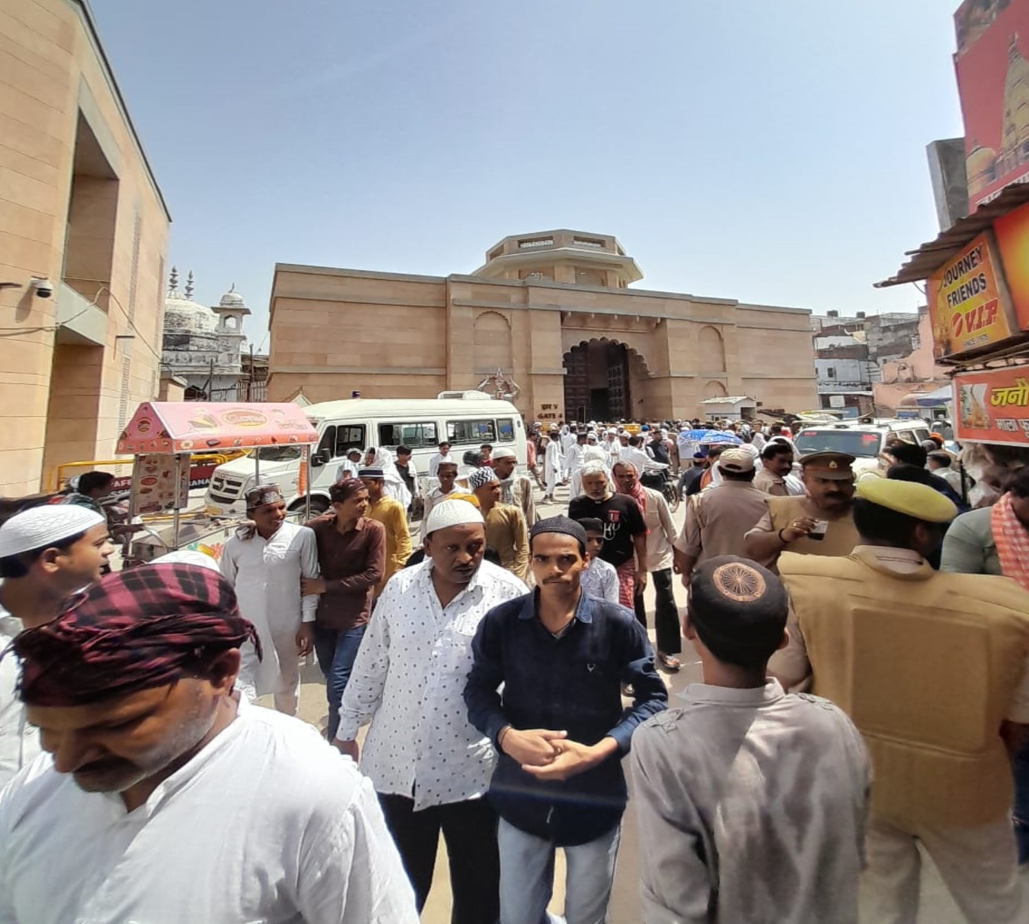 Gyanvapi case : अपर पुलिस आयुक्‍त वाराणसी सुभाष चंद्र दुबे ने संभाला ...