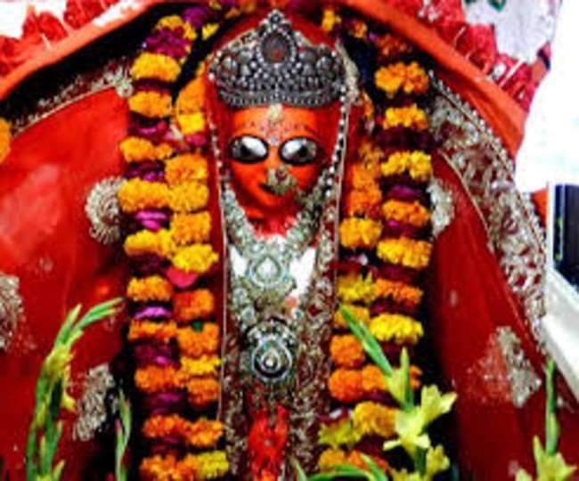Sheetla Devi Puja: मां शीतला देवी से हुई कोरोना मुक्ति की कामना, नारियल ...