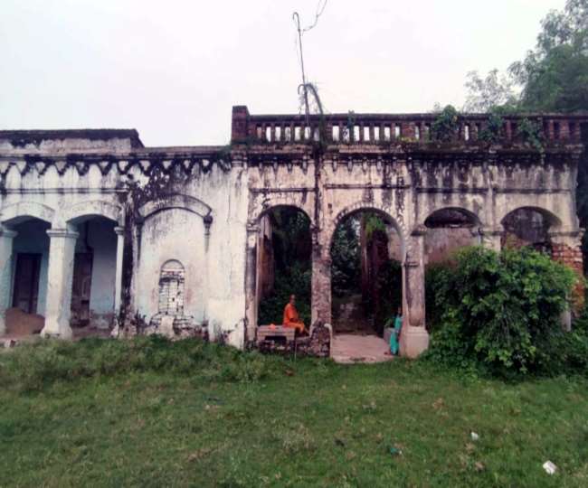 आज के दिन शहीद हुए थे खराटी के सपूत जगतपति, पटना में सचिवालय के पास दी ...