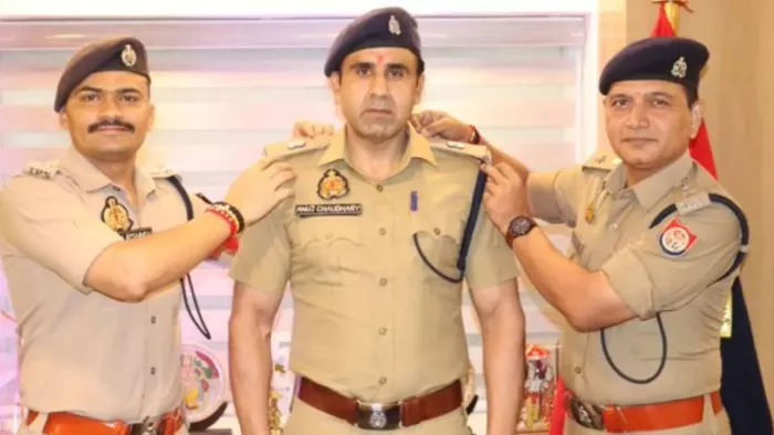 UP Police Promotion: 'होली एक- जुमा 52...' बयान देने वाले अनुज चौधरी ...