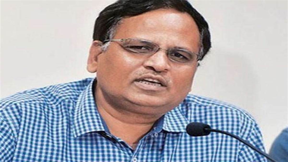 Money Laundering Case: पीठ दर्द की शिकायत पर सत्येंद्र जैन अस्पताल में ...
