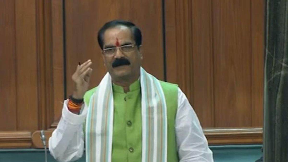 Bihar Politics: दरभंगा में सीएचसी लोकार्पण से पहले BJP कार्यकर्ताओं में ...