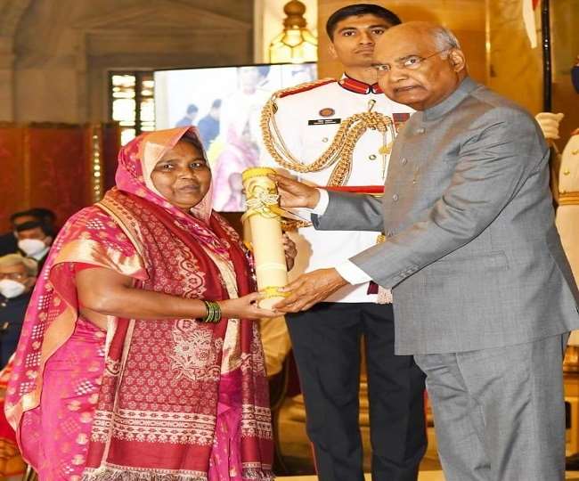 मधुबनी पेटिंग कलाकार दुलारी देवी को मिला पद्मश्री सम्मान - Madhubani ...