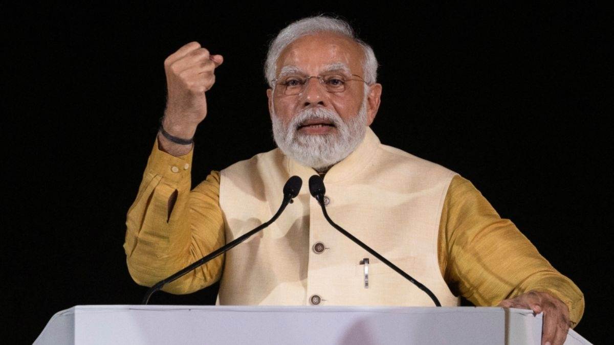 Investors Summit उत्तराखंड के इत्र से महकेगा फ्रांस Pm Modi ने सीएम धामी को दी टाइअप करने की