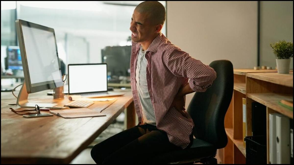 Back Pain: डेस्क जॉब की वजह से रोजाना सहना पड़ रहा पीठ का दर्द, तो इन ...