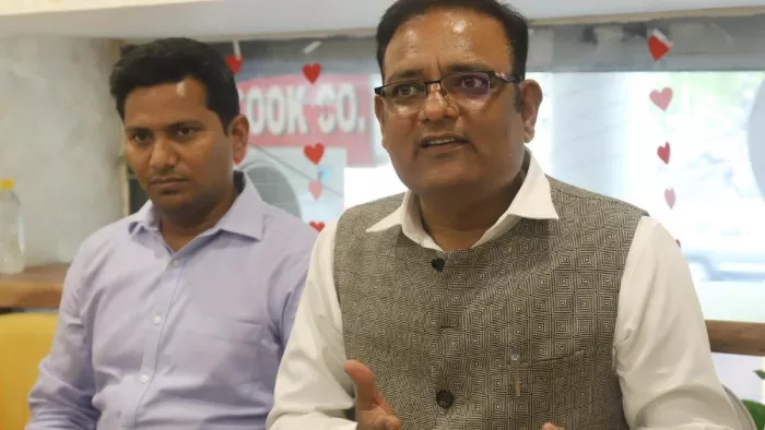 Delhi Chunav 2025: दिल्ली की इस सीट पर होगा दिलचस्प मुकाबला, AAP-BJP ने ...