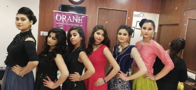 पहले आडिशन में 25 मॉडल का चयन