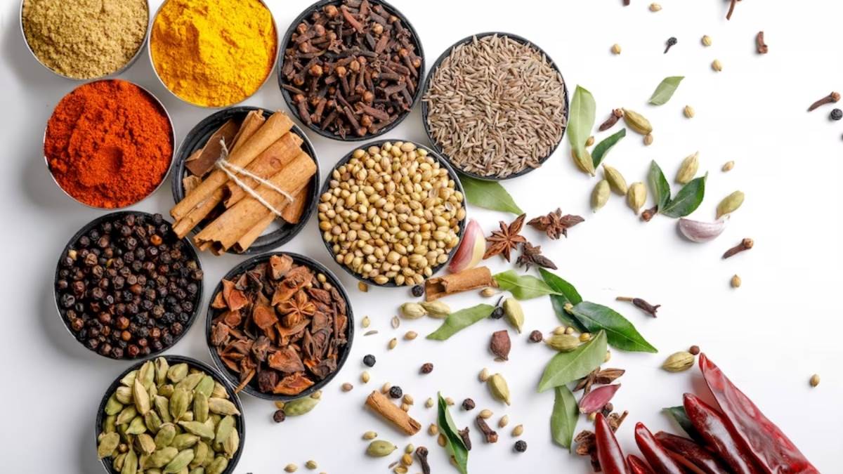 Spices For Cholesterol: कॉलेस्ट्रॉल मैनेज करने में मदद कर सकते हैं ये 5 ... Spices For Cholesterol: कॉलेस्ट्रॉल मैनेज करने में मदद कर सकते हैं ये 5 ...