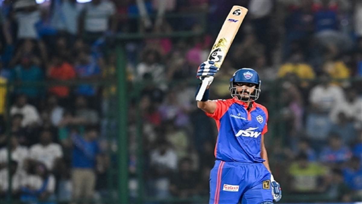 DC vs MI: IPL में Axar Patel का पहला अर्धशतक है बेहद खास, इस मास्टर ...