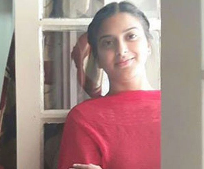 Araria DM: IAS इनायत खान वो महिला अधिकारी, जिनके PM मोदी हैं फैन ...