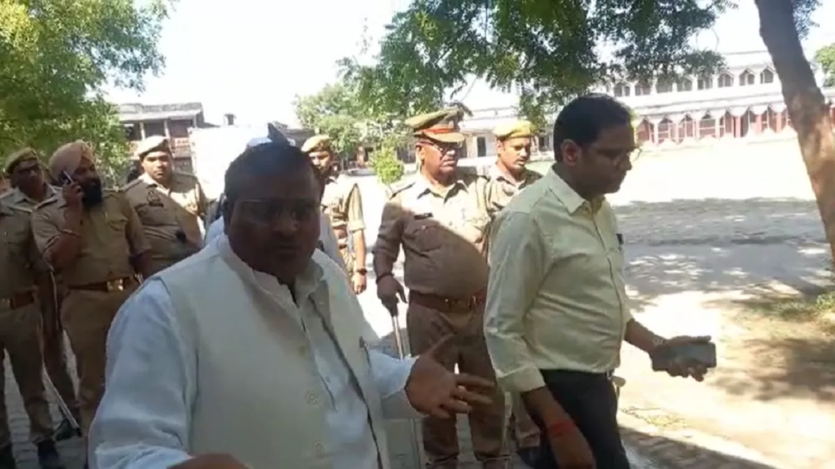 UP Civic Elections: अंबेडकरनगर की अकबरपुर नगर पालिका में अध्यक्ष पद के ...