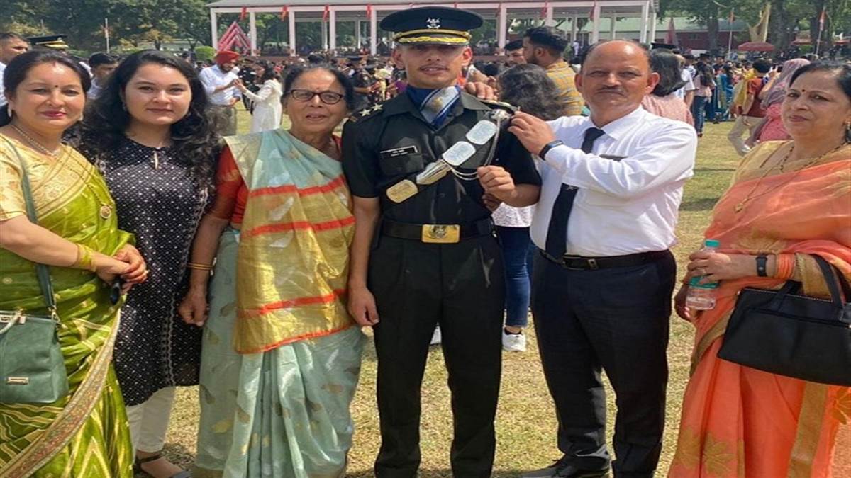 IMA Passing Out Pared : रानीखेत के गर्वित जोशी बने लेफ्टिनेंट, जाने ...