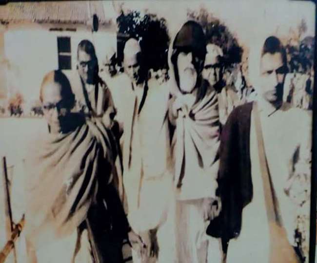 Vinoba Bhave Birth Anniversary : विनोबा भावे ने पदयात्रा के साथ शुरू ...