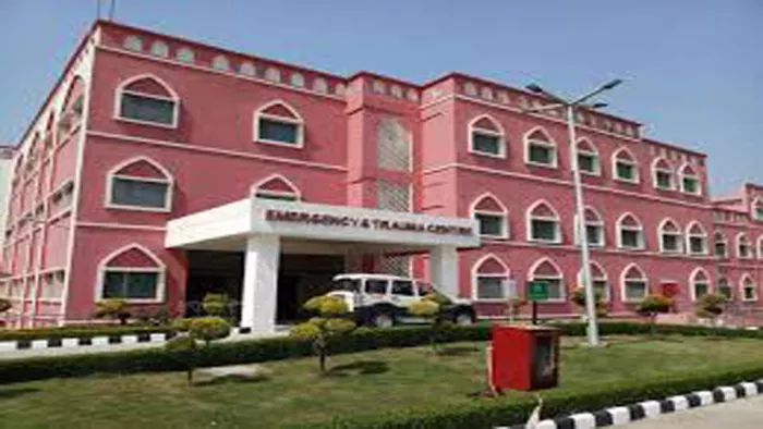 JNMC News: जेएन मेडिकल के प्रिंसिपल बोले, आयोग के आंकड़े गलत, अपना पक्ष ...