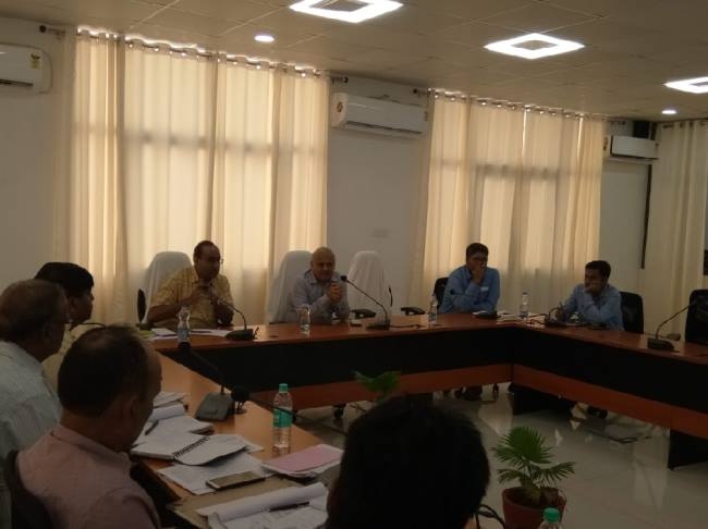 निर्धारित समय-सीमा में कार्य पूरा कराने का टास्क - Task to complete the ...